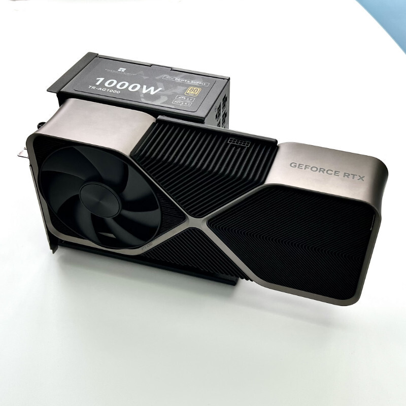 UT4G ADT laptop graphics card external with bracket USB4 to PCIe 4.0x4 ...