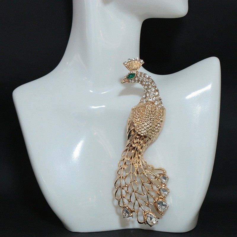 Ancient Brooch Vintage Peacock Chest Flower Trailing Hollow Gold ...