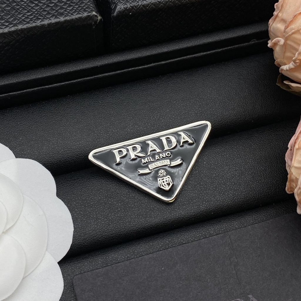 PRADA P Family Inverted Triangle Brooch, Versatile Temperament, Anti ...