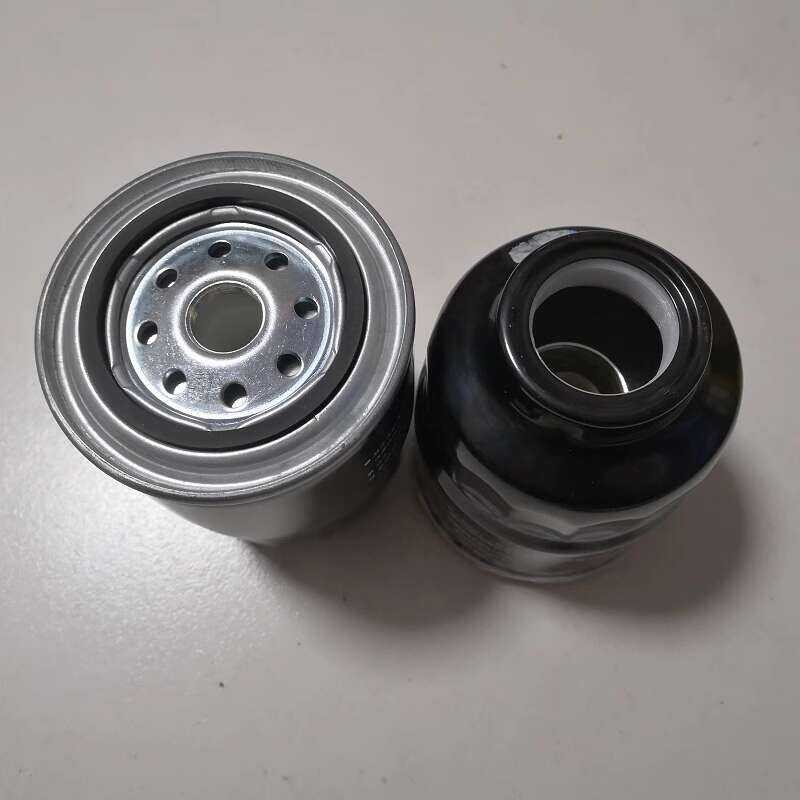 DX200M oil-water separator diesel filter cartridge at C240 Isuzu engine ...