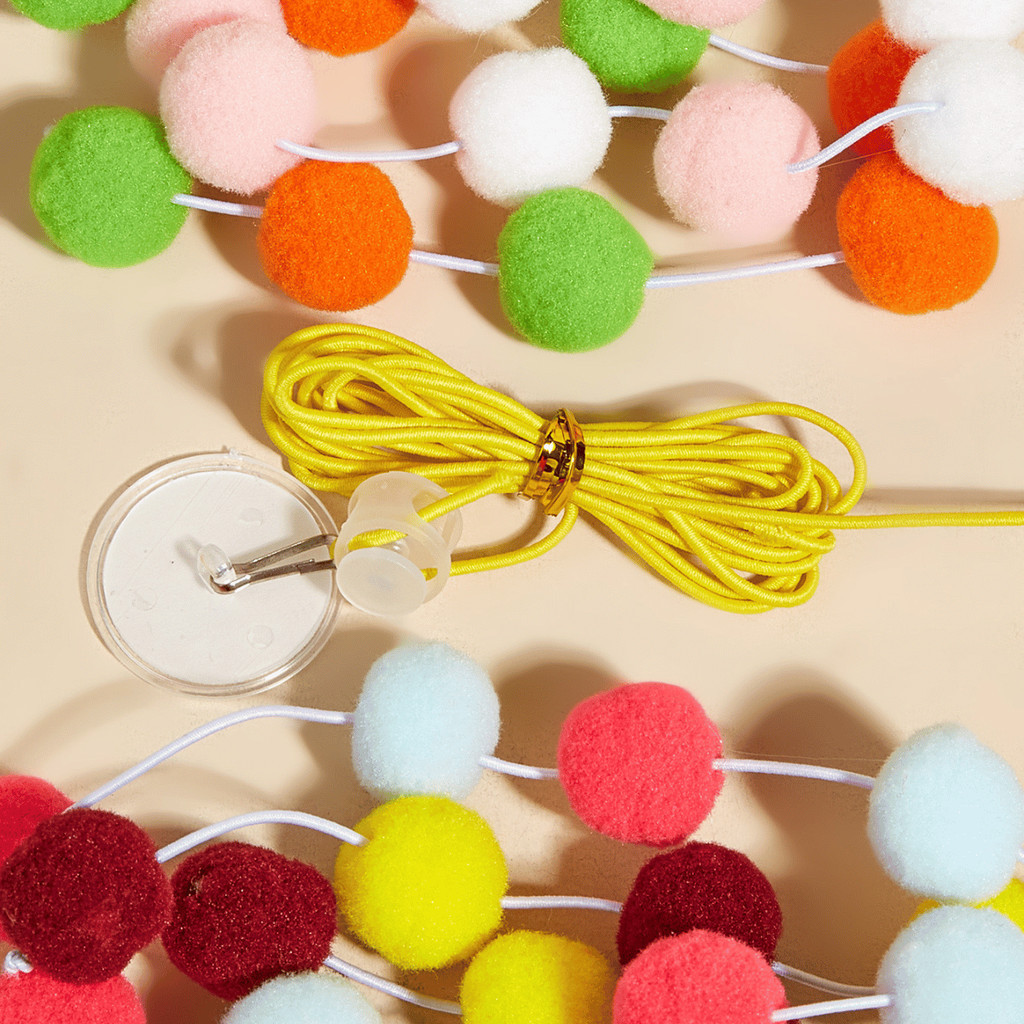 Indoor Hanging Cat Toys Retractable Exercise Rope with Teaser Balls and ...