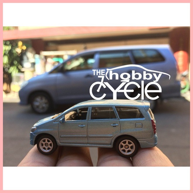 (Sold per piece / 1pc) Welly 1:60 Toyota Innova Die-cast Toy model Egg ...
