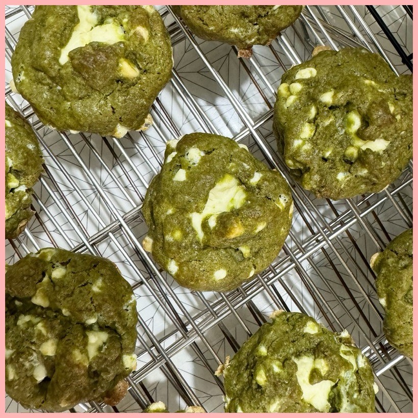 Premium Cookie Mix Box (NO VISMIN) | 50 grams each | Lotus Biscoff ...