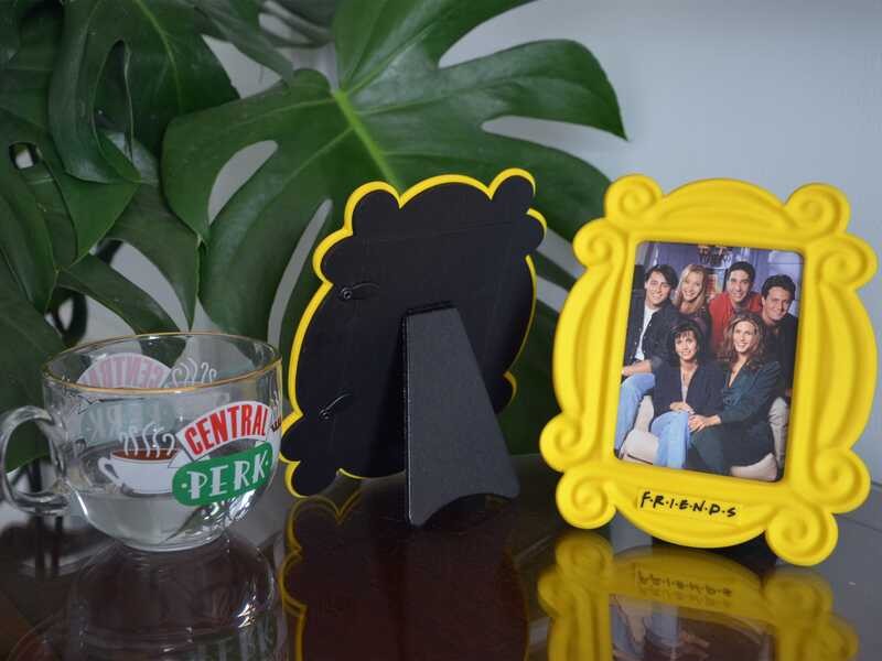 [Lrfa] Friends TV Show Photo Frame Handmade Monica Door Yellow Frames ...