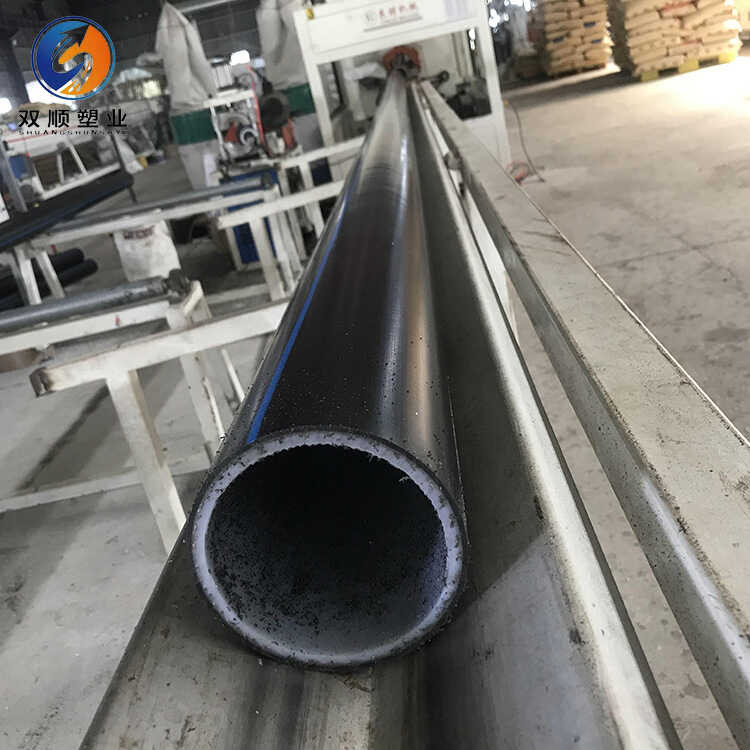 Brand new HDPE steel wire mesh skeleton pipe, steel wire mesh skeleton ...