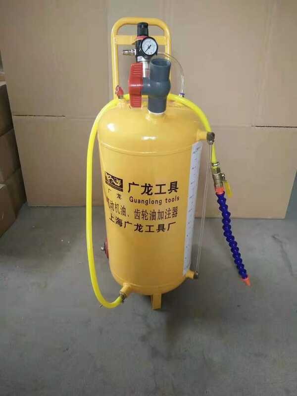 10 litres pneumatic engine oil, gear transmission filler, oil tank ...