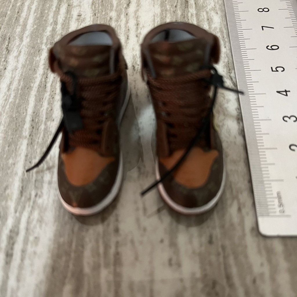 1/6 Soldier Sports Shoes Mini Shoe Model Hollow Basketball Shoes ...
