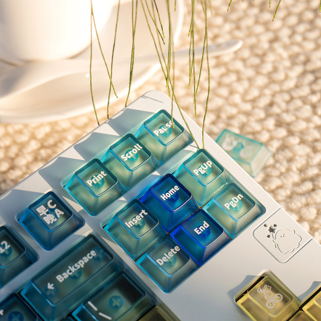 Transparent Foggy Blue Keycaps PC Light Through Cherry Profile keycap ...
