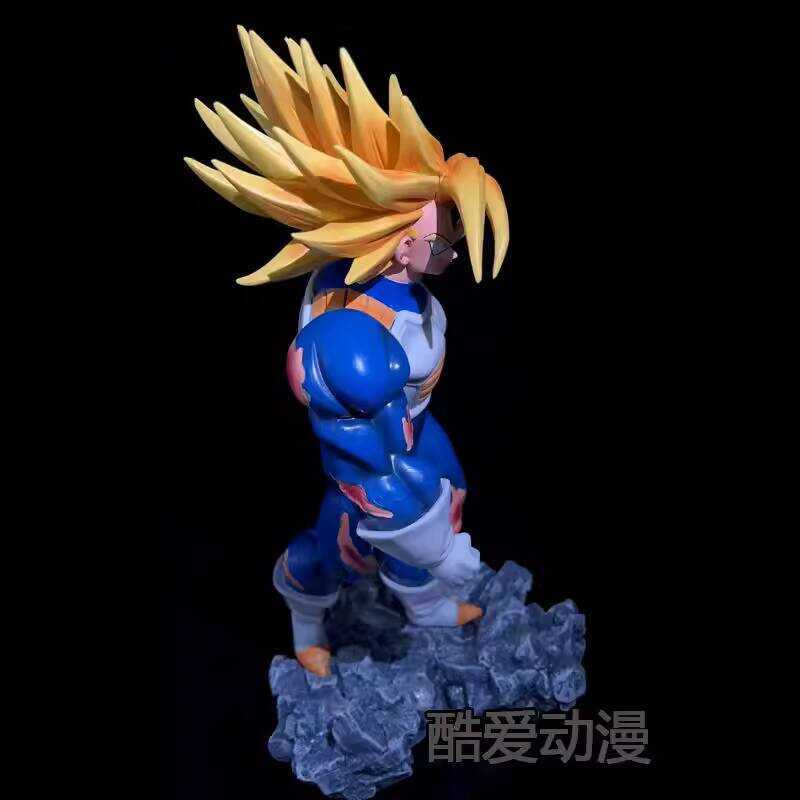 Dragon Ball Battle-Damaged Spacesuit White Hole Big Muscle Trunks ...