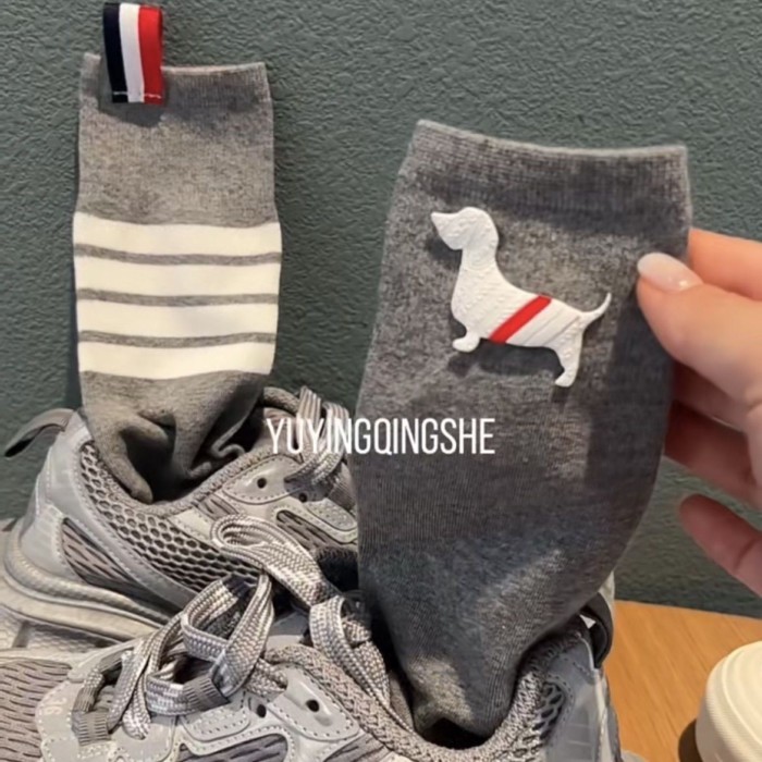 THOM BROWNE Early Autumn Series AB Version Bar Socks Pure Cotton Sweat ...