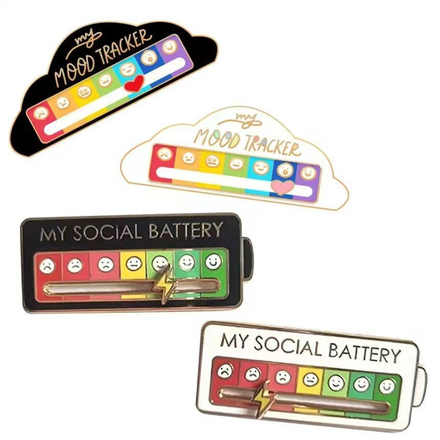Creative Social Battery Enamel Brooch Pin Clothing Accessories Wallet ...