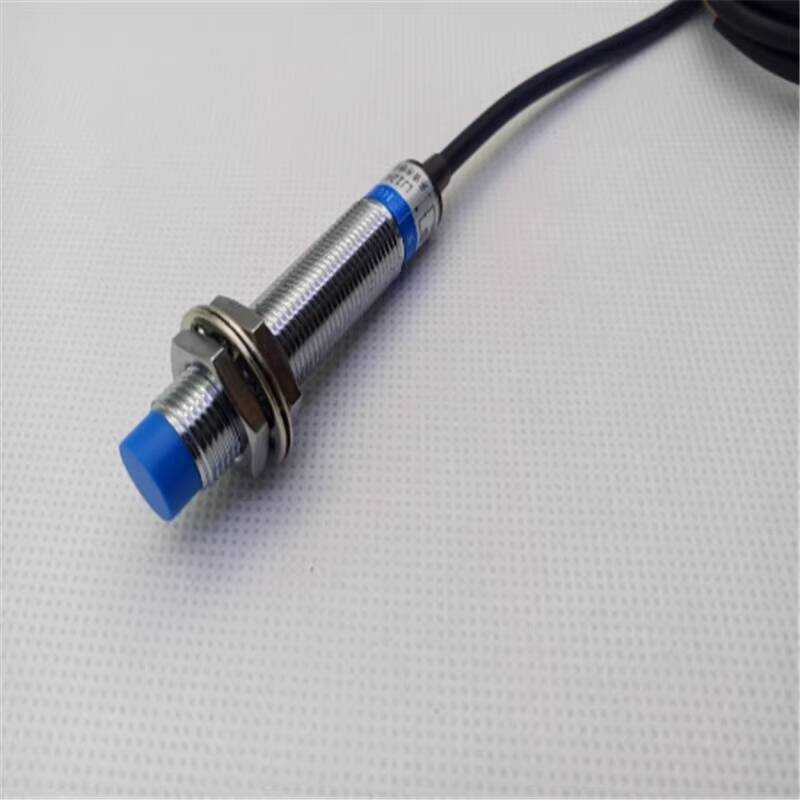 Inductive Proximity Switch FA18-8NA Three-Wire NPN Normally Open 12V ...