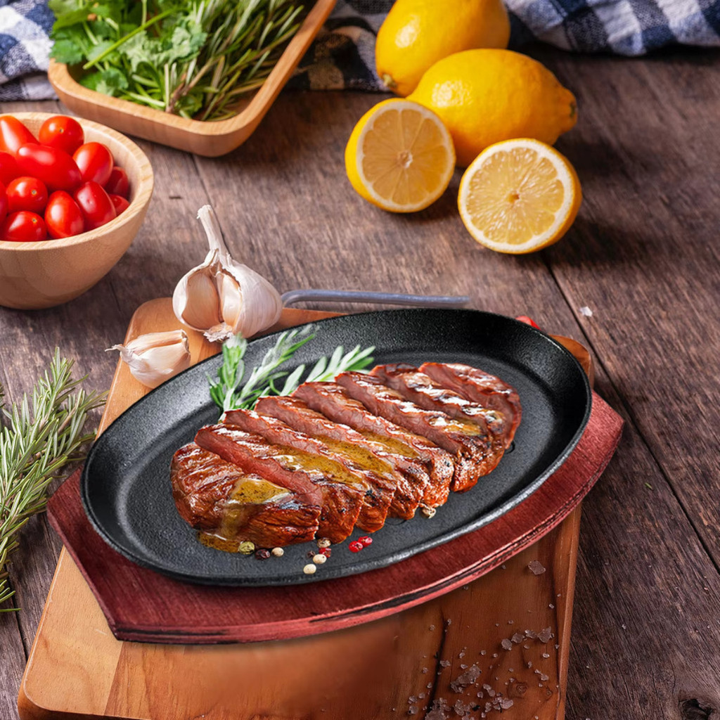 Oval Sizzling Plate with Wooden Base Cast Iron Sizzling Plate Non-Stick ...