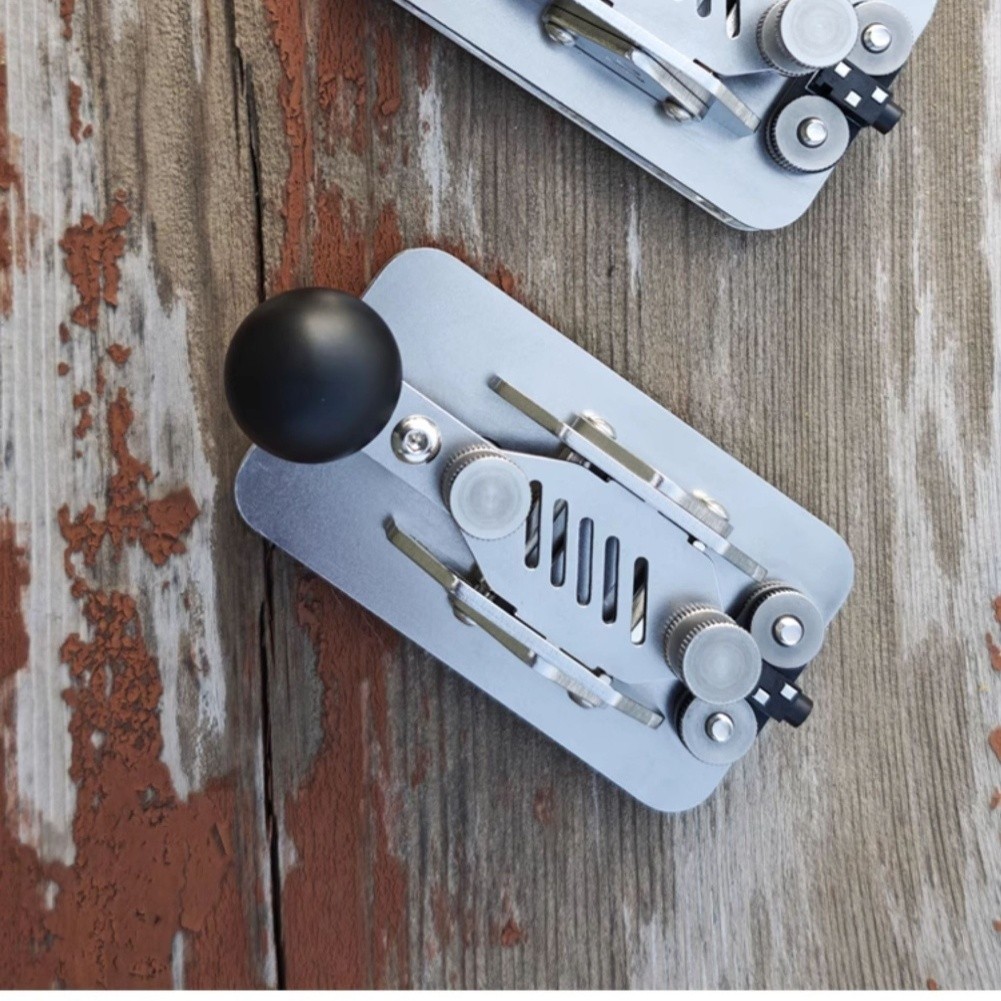 Learning and training with manual telegraph computer key and CW radio ...