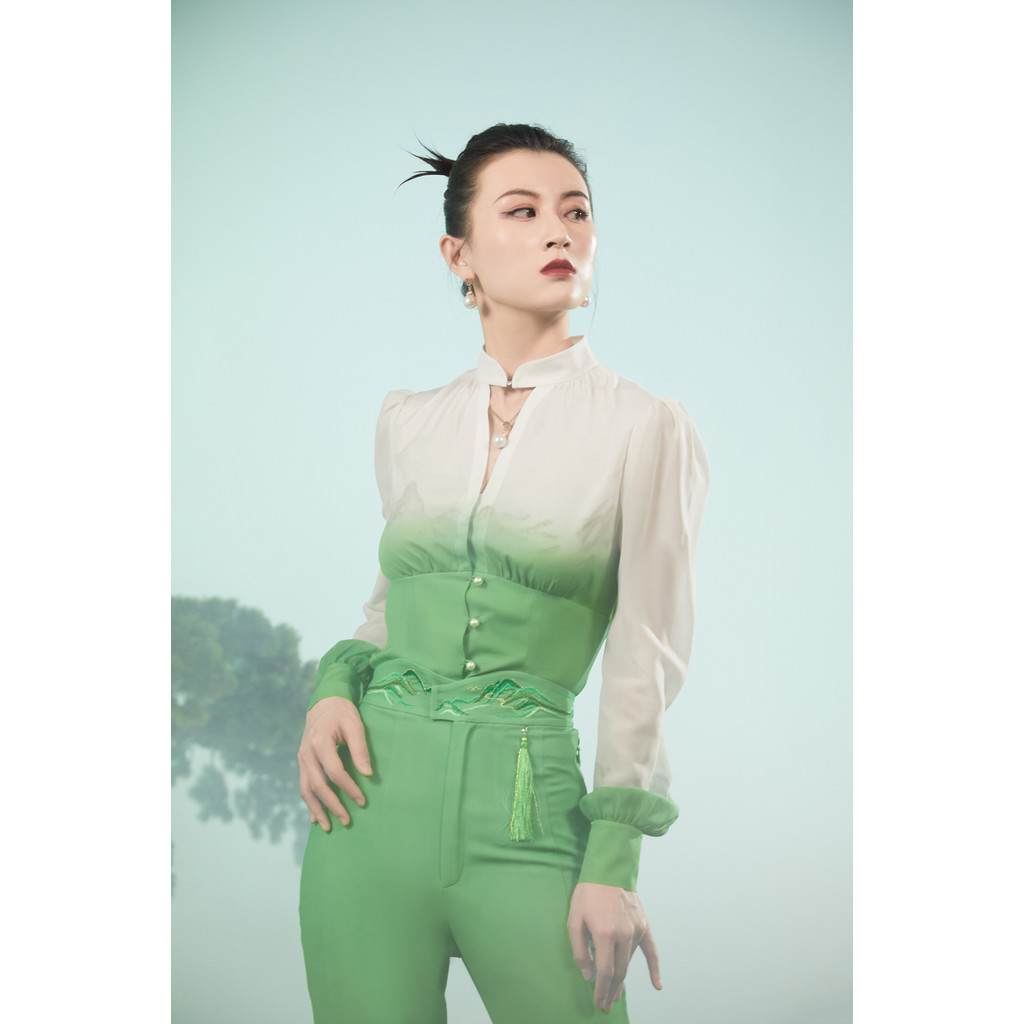 Magic Q Smoked Pine Line Deer Light Green Gradient Printed Aoyama ...