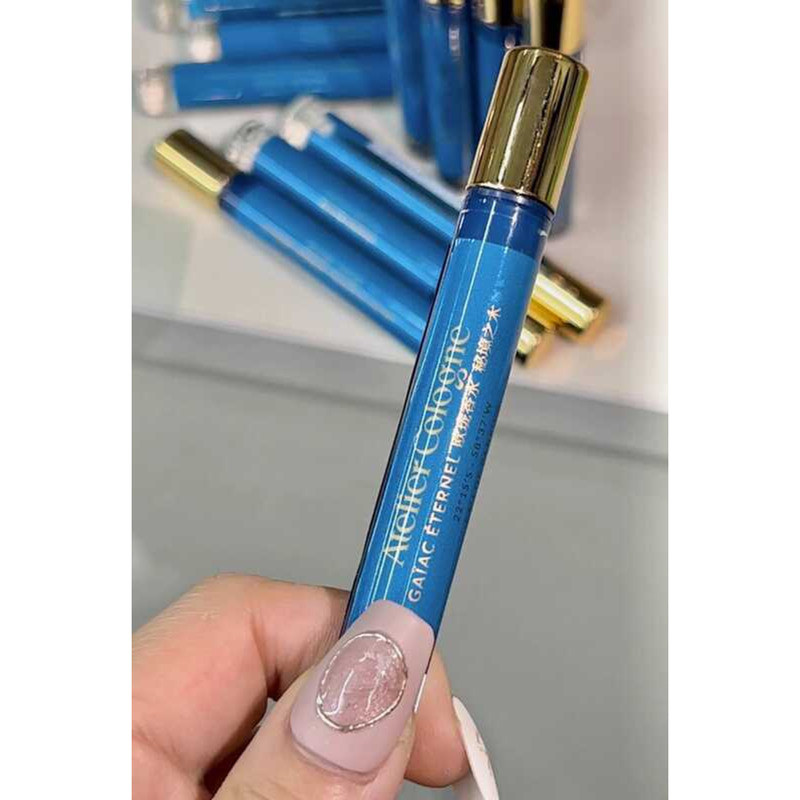 Smoked ~ Atelier Cologne High-Definition Secret Wood 4Ml Box-Free ...