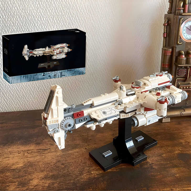 Tt NEW MOC Star Battle Midi-Scale Hammer. Corvette Building Blocks ...