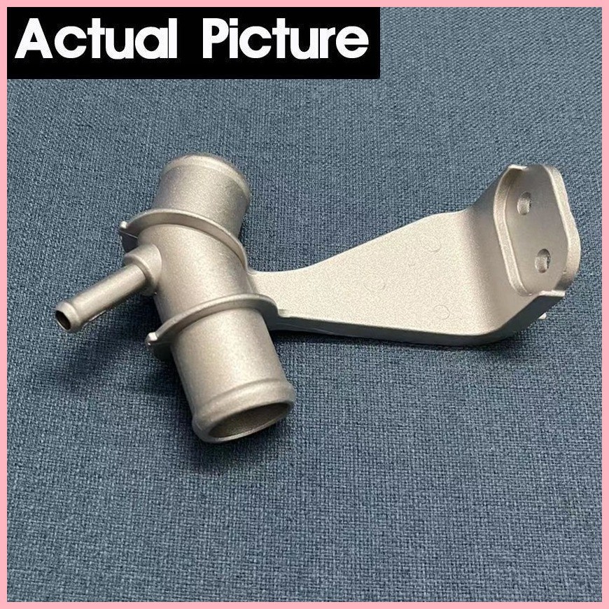 16577-22030 Aluminium Radiator Water Pump Pipe Connector For Toyota ...