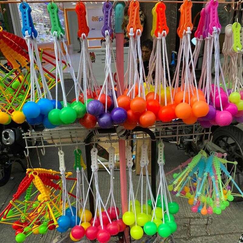 Lato Lato Trending Toys Pro Clackers Ball Viral Old Games Eb2 | Shopee ...