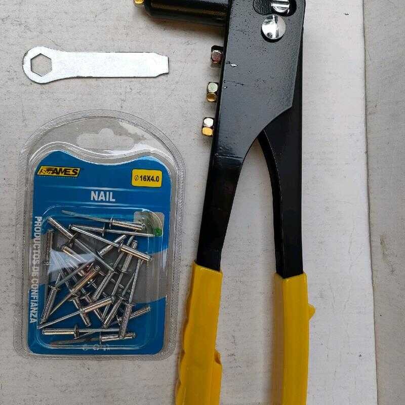 Reviter Heavy Duty Free Revits Pvc Yellow Handle 0A2 | Shopee Philippines