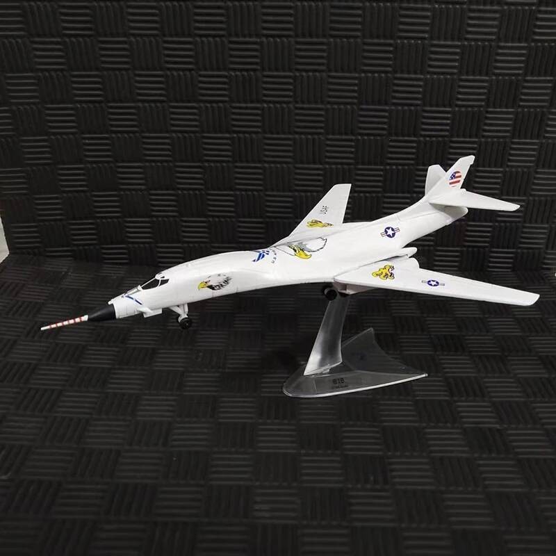 1/144 30CM Scale USAF B-1B B1B Long-range Strategic Bomber Lancers ...