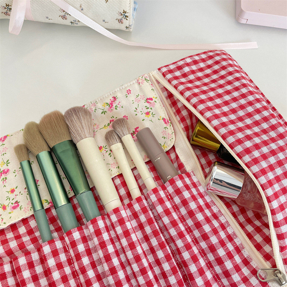 New Style Pastoral Fabric Floral Makeup Brush Storage Cloth Cover Girls ...