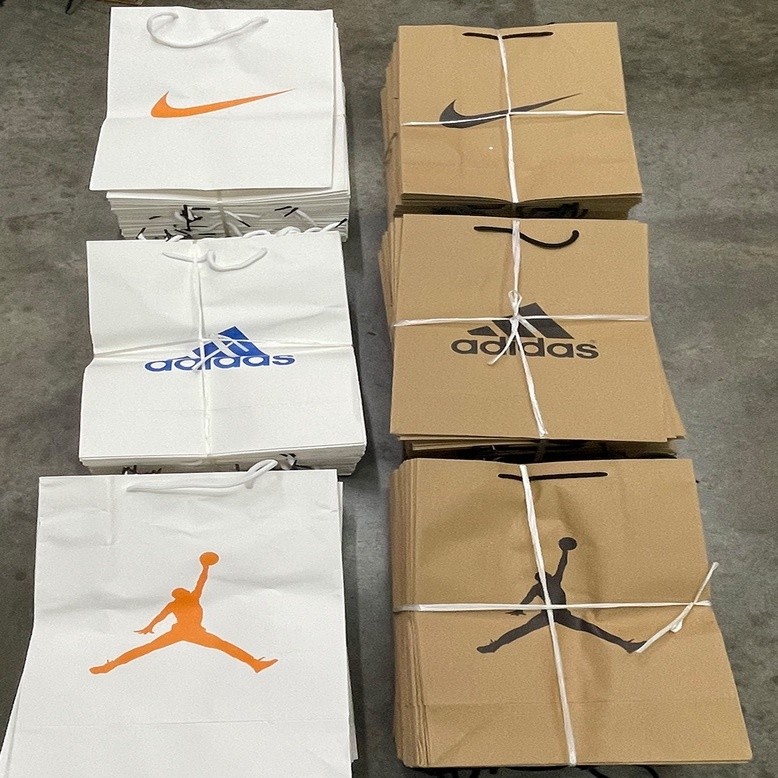 Nike /Adidas /Jordan Paper Bag (10 PCS) Shoes Gife shopping bag (W 26cm ...