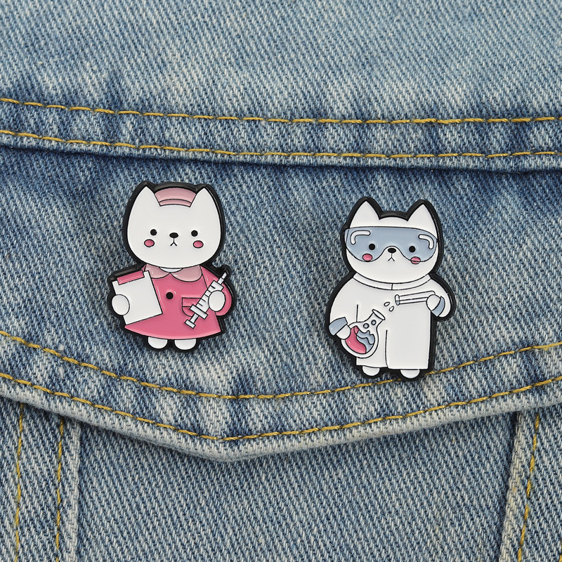 Cartoon Animal Chemistry Brooch Pins Cute Cat Brooch Metal Badges ...