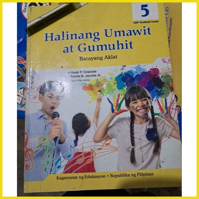 Halinang Umawit at Gumuhit Batayang aklat grade 5 Deped books | Shopee ...