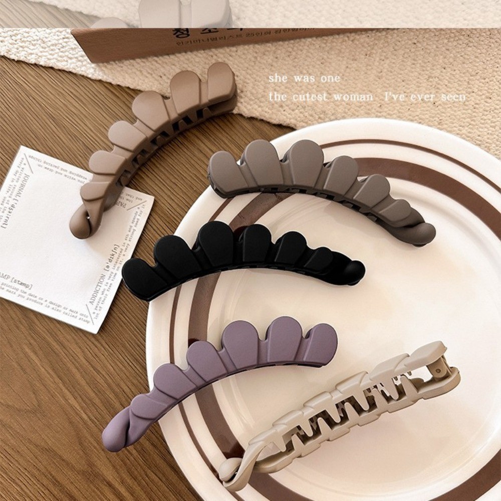 Korean One-line Hair Clip Women's New Fashion Temperament Banana Clip ...