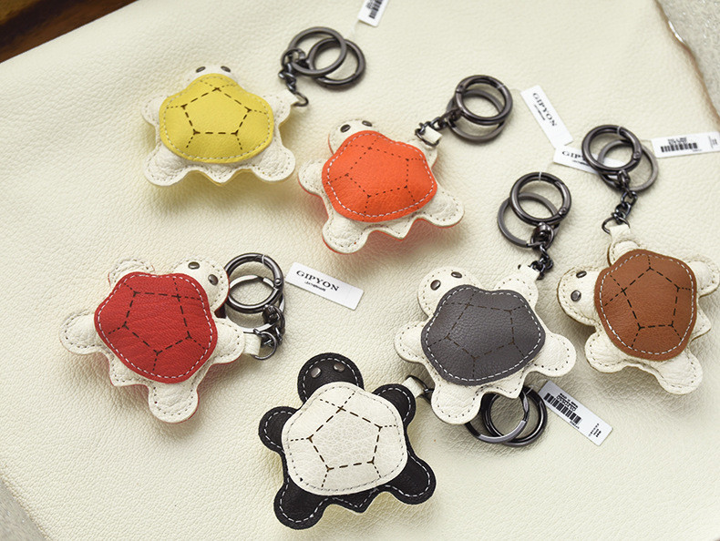 [Lissa]Sheepskin Handmade Small Turtle Pendant Keychain Animal Pendant ...