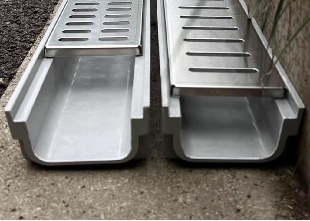 Stainless Steel Cover Resin Drainage Gutter | U-Groove Linear Drain ...