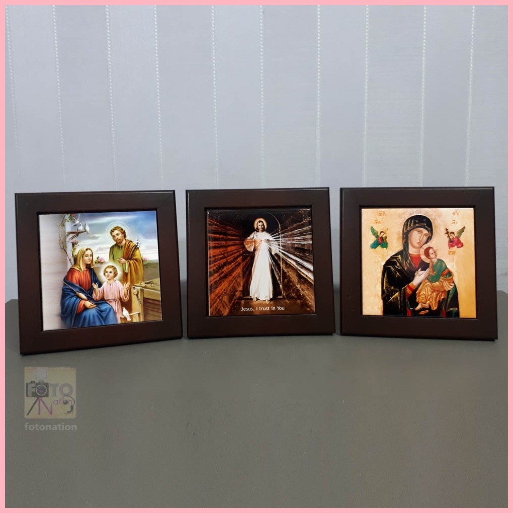 Wooden frames/printed ceramic tiles, Set of 3 Divine Mercy, Holy Family ...