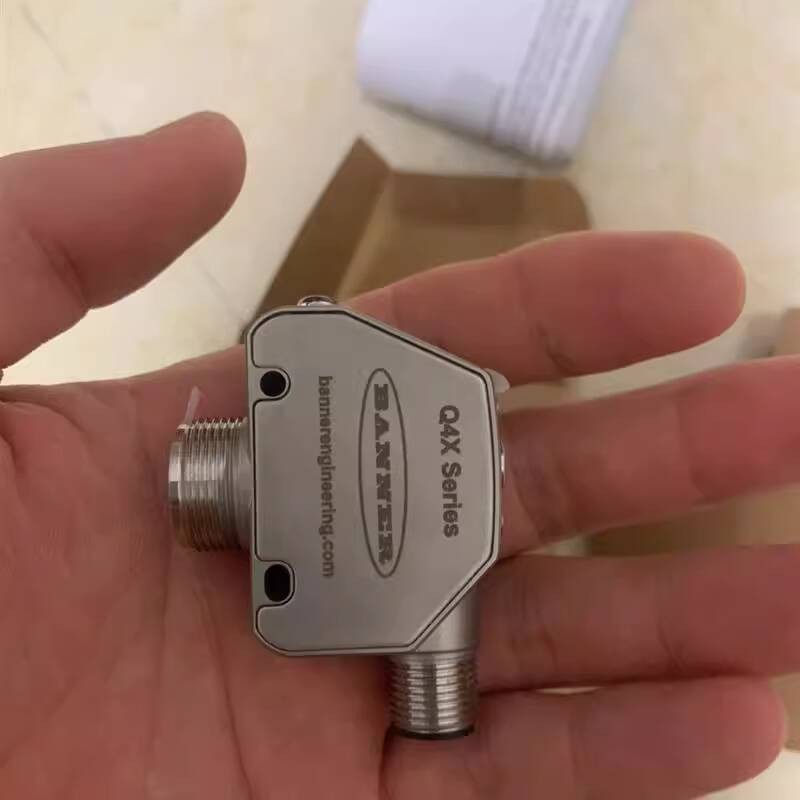 CODCOD Banner Q4XTBLAF300-Q8 Banner Laser Distance Sensor Negotiable ...