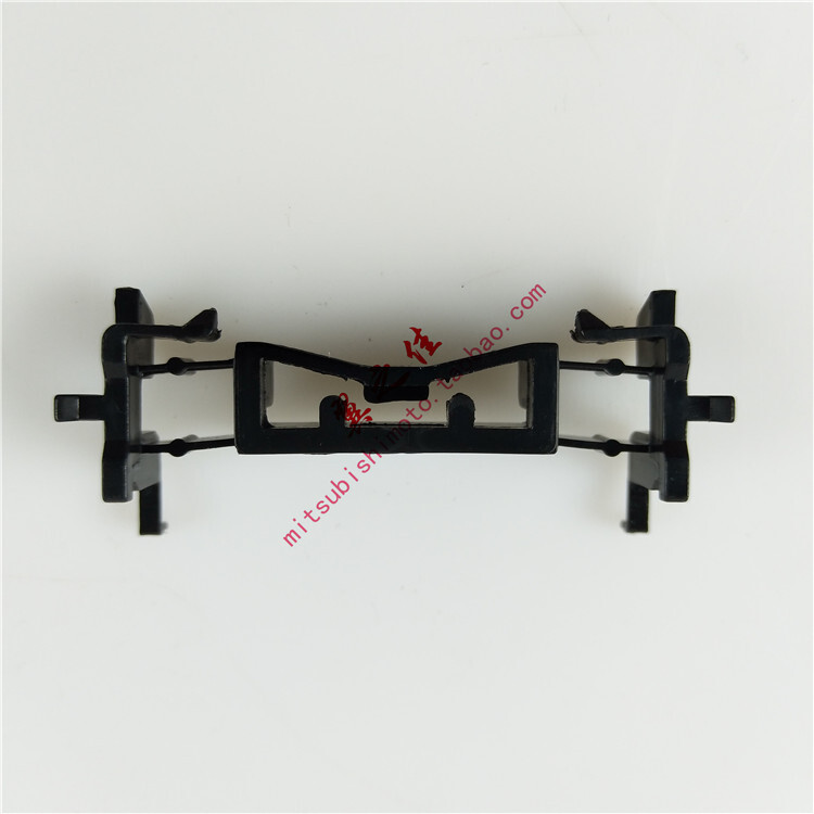 Mitsubishi Lancer/Outlander Roof Rain Gutter Clip/Downspout Clip/Drain ...