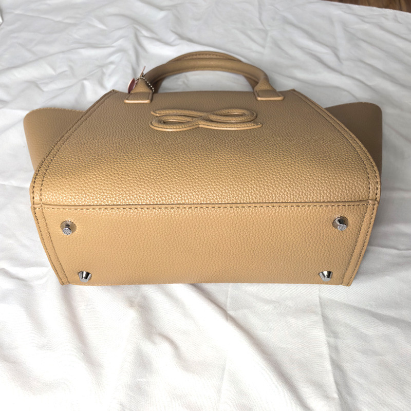 HOLB NEW FLUTTER High quality tote bag+crossbody inner bag | Shopee ...