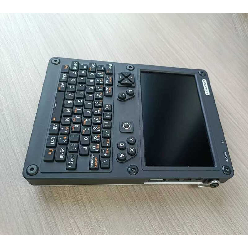 Cyberdeck Clockworkpi DIY Handheld Linux Game Console Clockwork ...