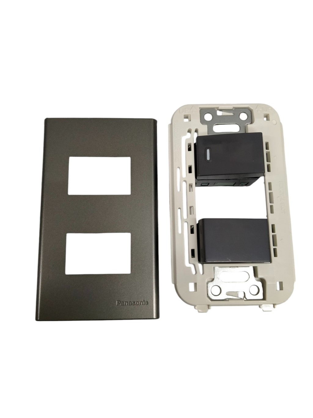 Panasonic 2 Gang Combination Switch 4 Way and 1 Way Switch 16A 250V ...