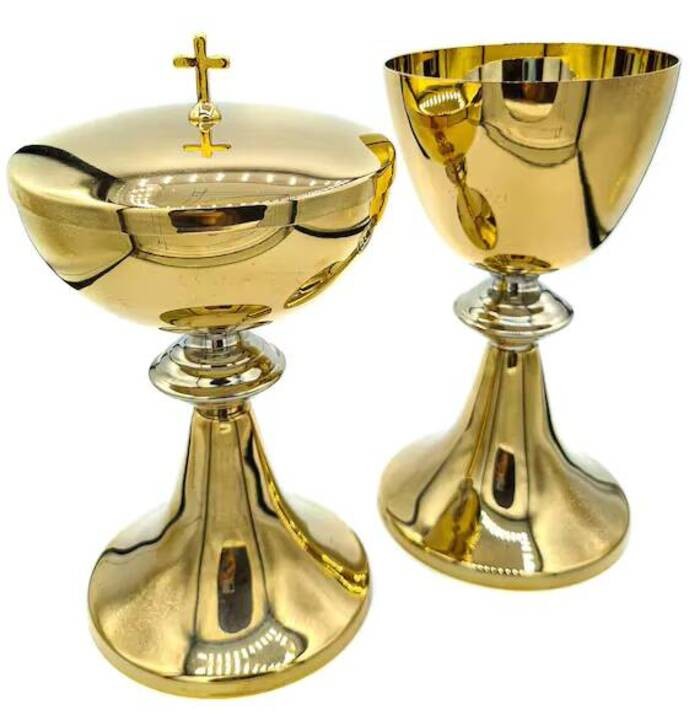 Trendy Chapel Gold Gilded Prt Cross Host Ciboria Ciborium Christian ...