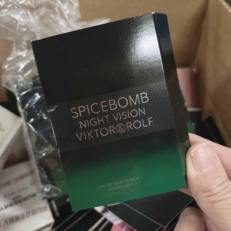 Viktor Rolf FlowerBomb Fresh Passion Bomb Men's Midnight Edition Test ...