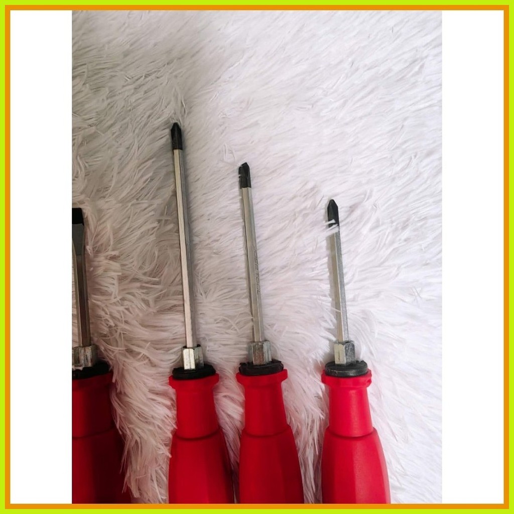 7 Pcs Heavy Duty FLAT / PHILLIPS Types different Size and Types of ...