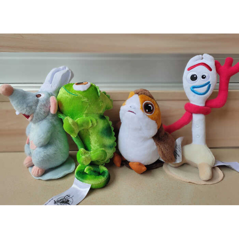 ascal Tangled Shoulder Pal Magnet Magnetic Ratatouille Chef Remy Porg ...