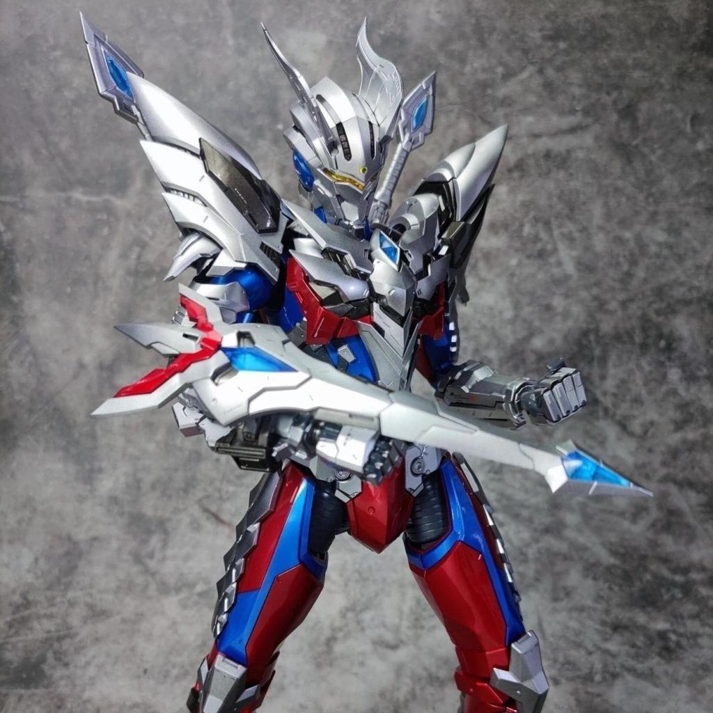 Ultraman Golden Armor Mecha Hero Multi-Jointed Action Figure Poseable ...