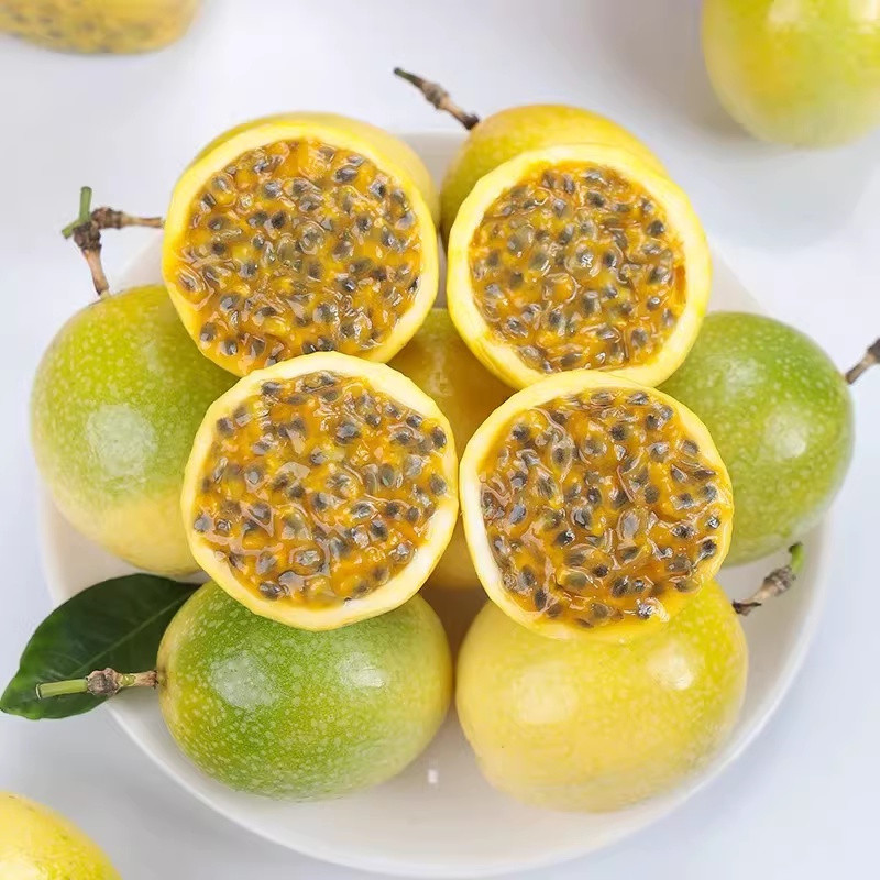 50 Seeds Yellow Passion Fruit Seeds for Planting Sweet Juicy Climbing ...