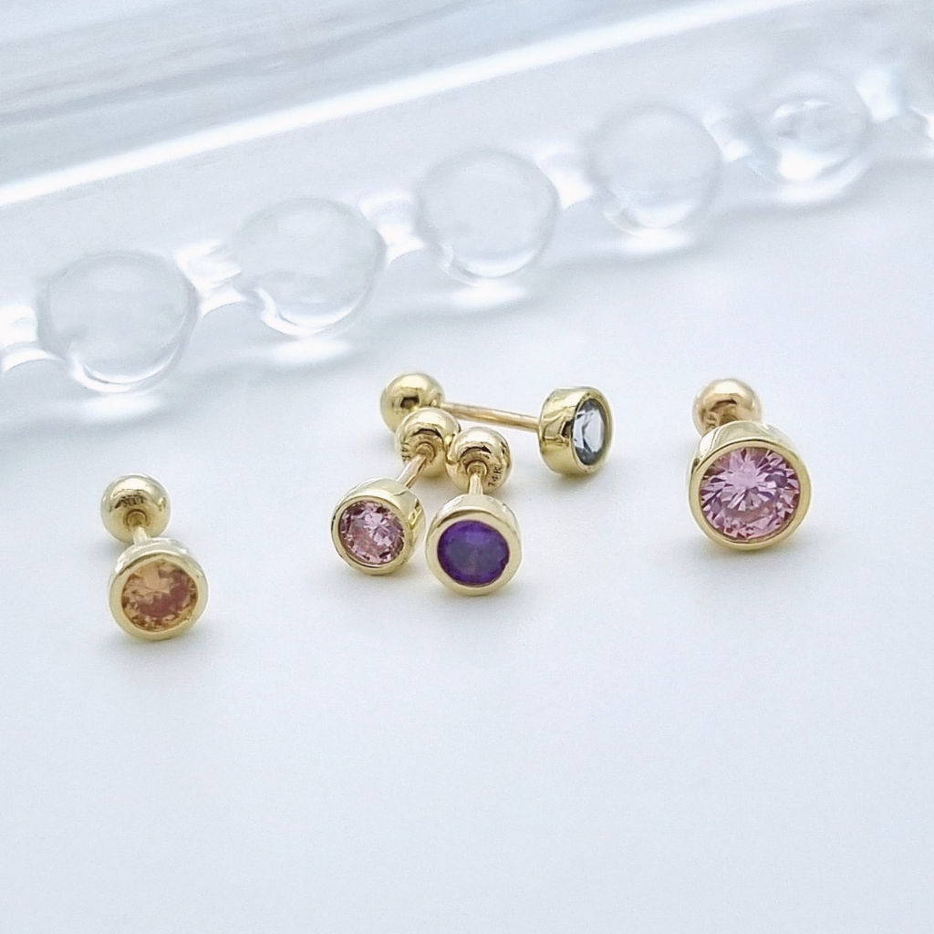 [Mandy] 14K Pawnable Bezel Cubic Round Tragus Lobe Helix Piercing ...