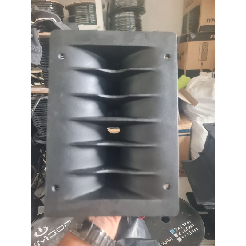 Horn TWETER LINE ARRAY HARMONIKA SINGLE 17X24 HIGH 19 CM MULTI DRAT ...