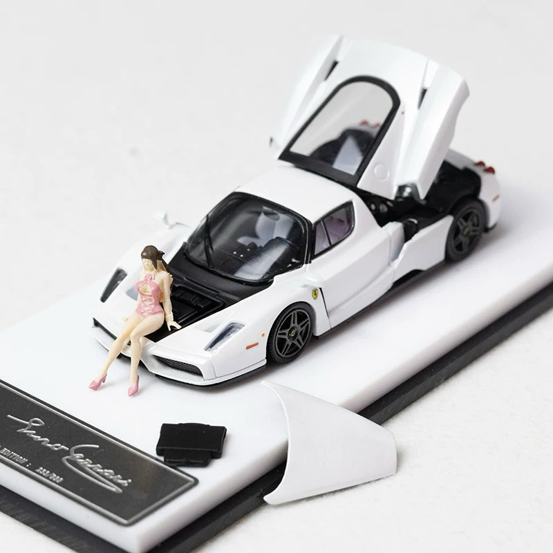King Model 1/64 Ferrari Enzo - Metalic White W/ Figure | Shopee Philippines