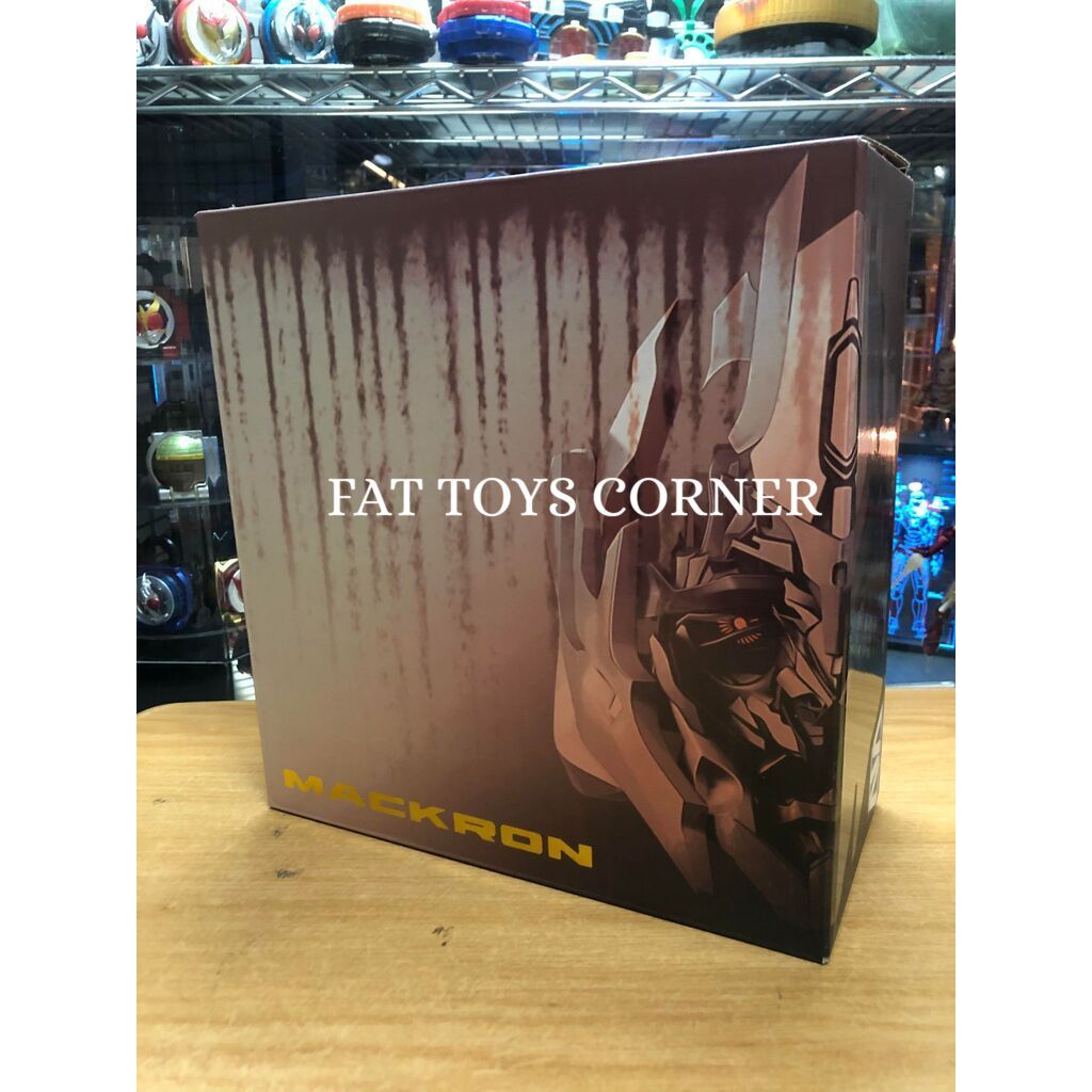 Alien Attack Toys AAT-01 Mackron / Megatron (Transformers: Dark Of The ...