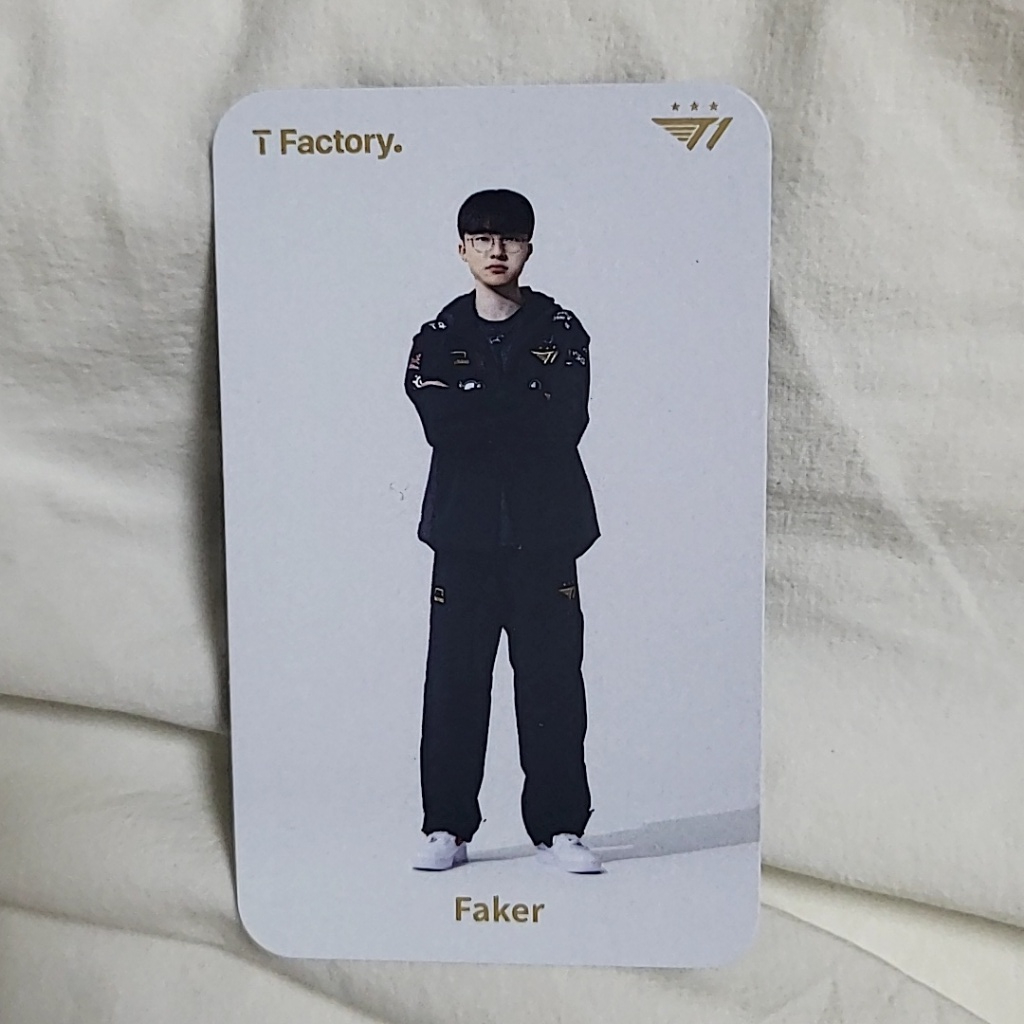 [Official Goods] SKTelecom T1 2023 Worlds pop-up store V4 Edition faker Photo card | Shopee ...