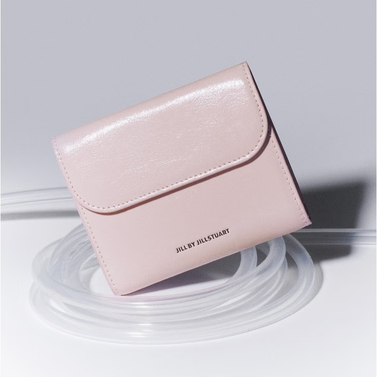 JILL STUART [25SS] [Egg] Logo Crack Leather Bifold Wallet (Black ...